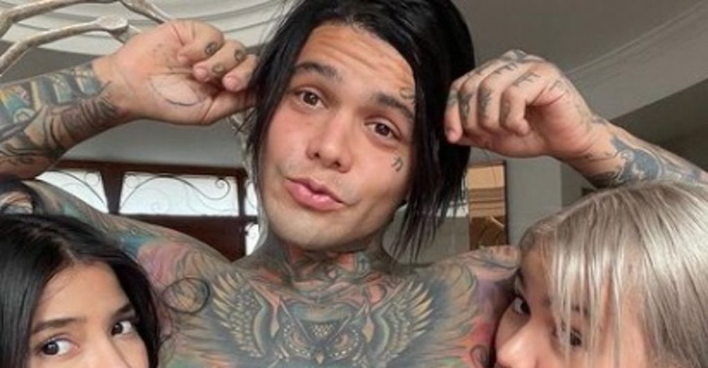 Colombian Influencer Got Breast Implants just For Fun He Said He ll colombian-influencer-got-breast-implants-just-for-fun-he-said-he-ll