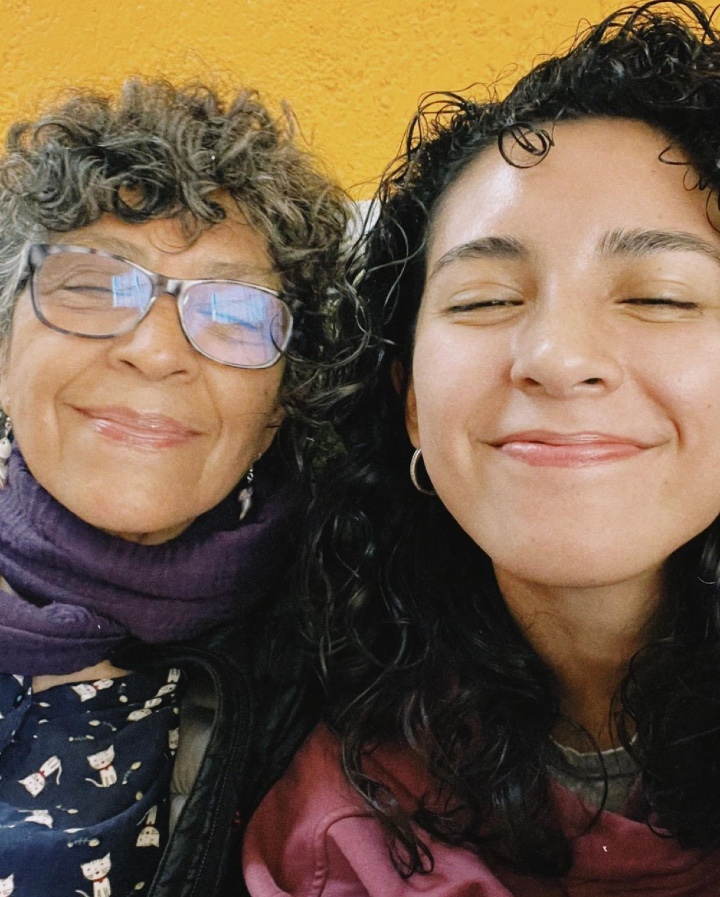 Lucy Luna's Instagram, Twitter & Facebook on IDCrawl